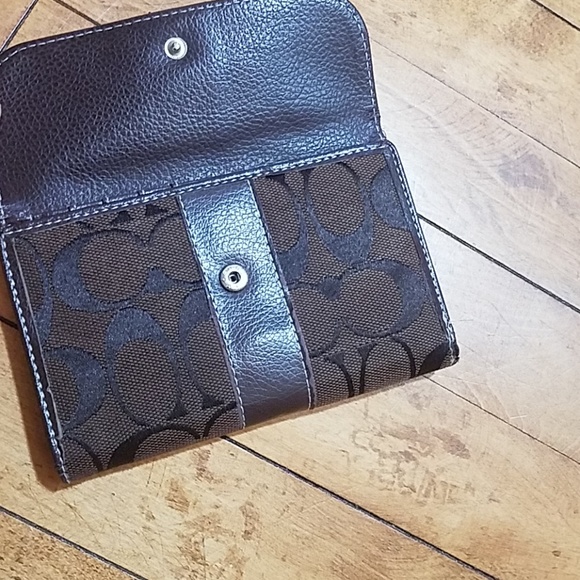 Coach | Bags | Brown Coach Wallet | Poshmark